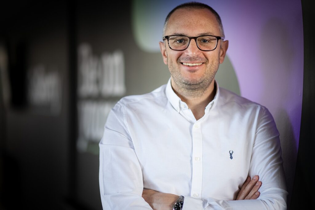 Weekly Car Insurance | One Week Car Insurance